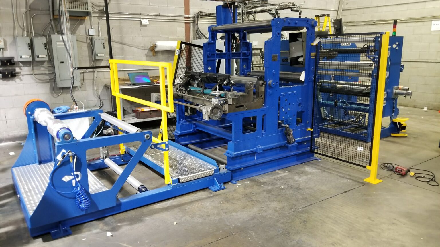 Web Converting Equipment - Industrial Solutions | Pyradia